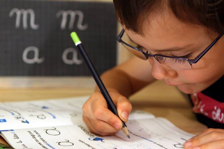 Apprendre à écrire plus facilement avec les lignes Seyès